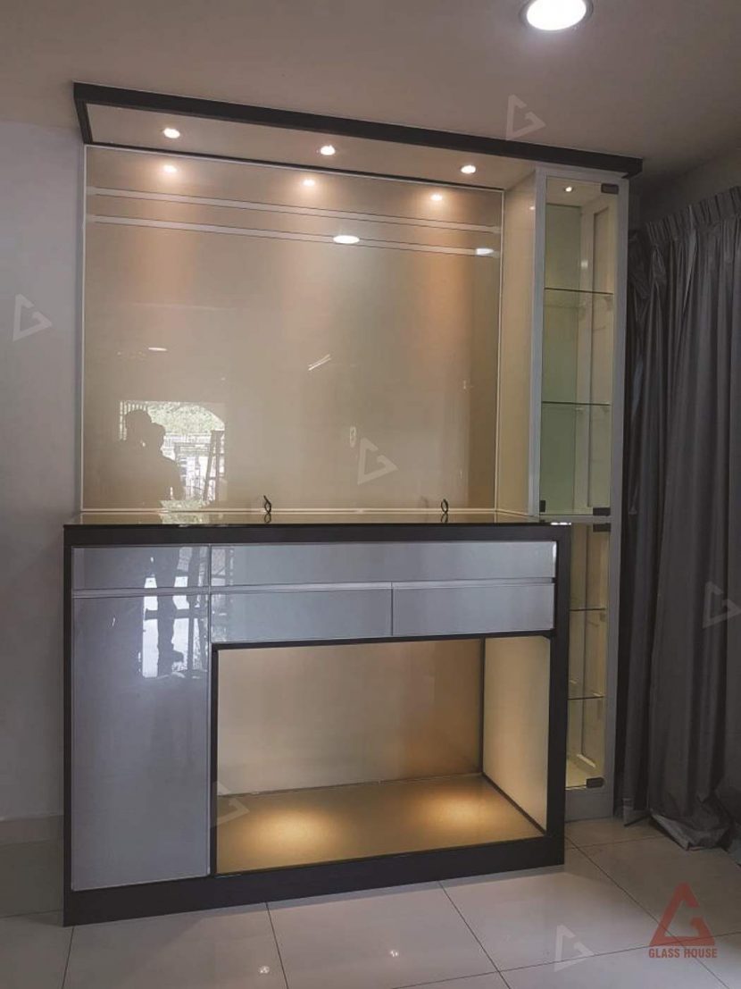ALTAR - Glass House Design