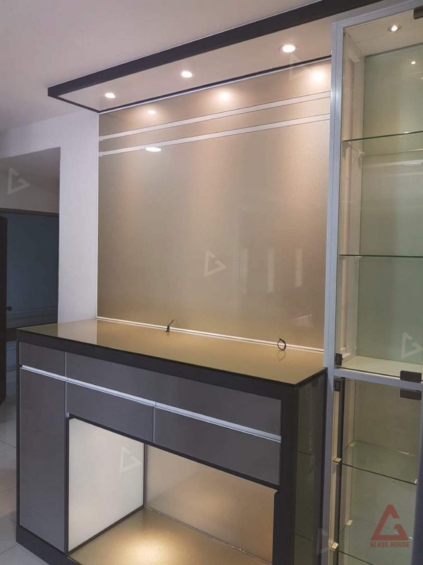 ALTAR - Glass House Design