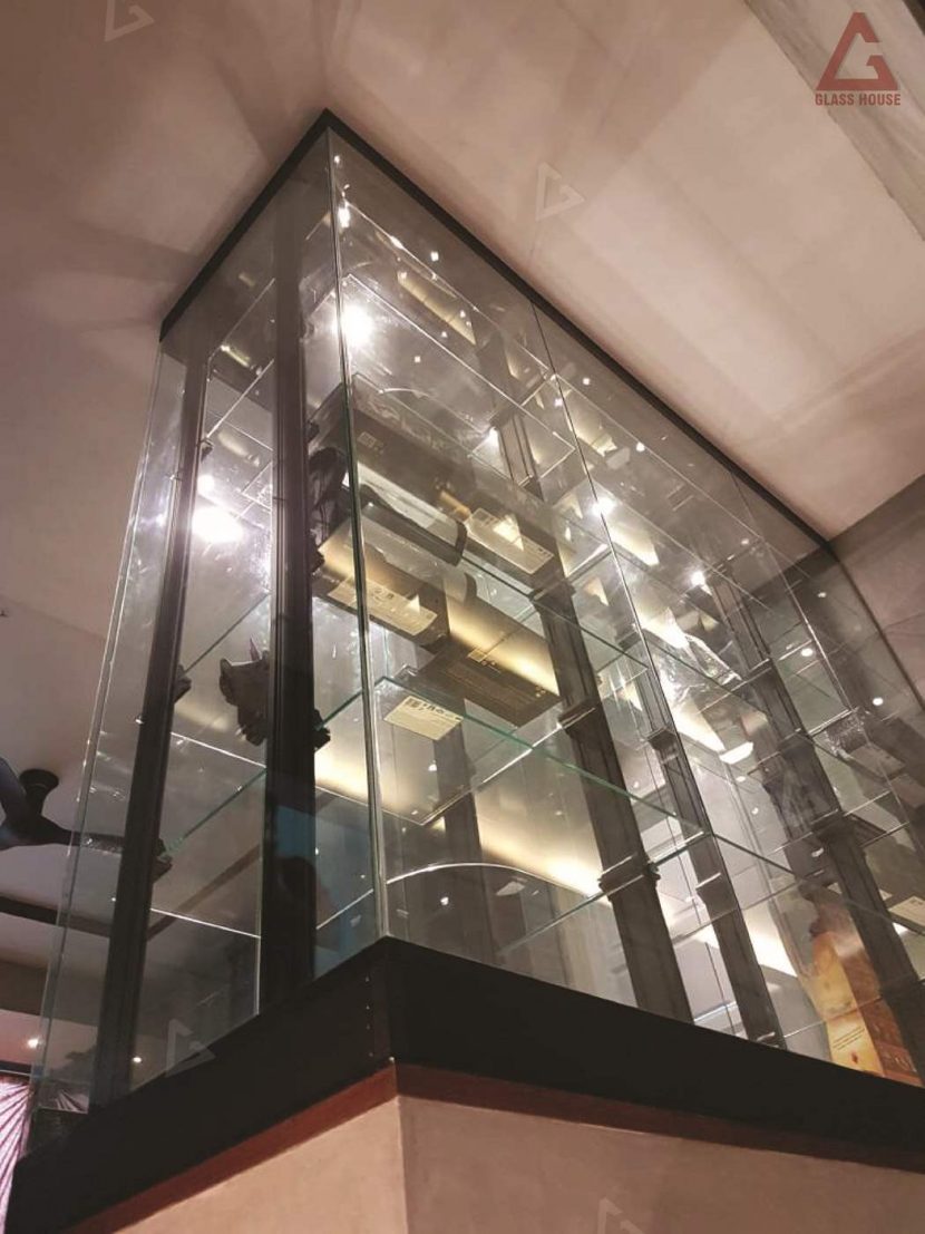 DISPLAY RACK - Glass House Design