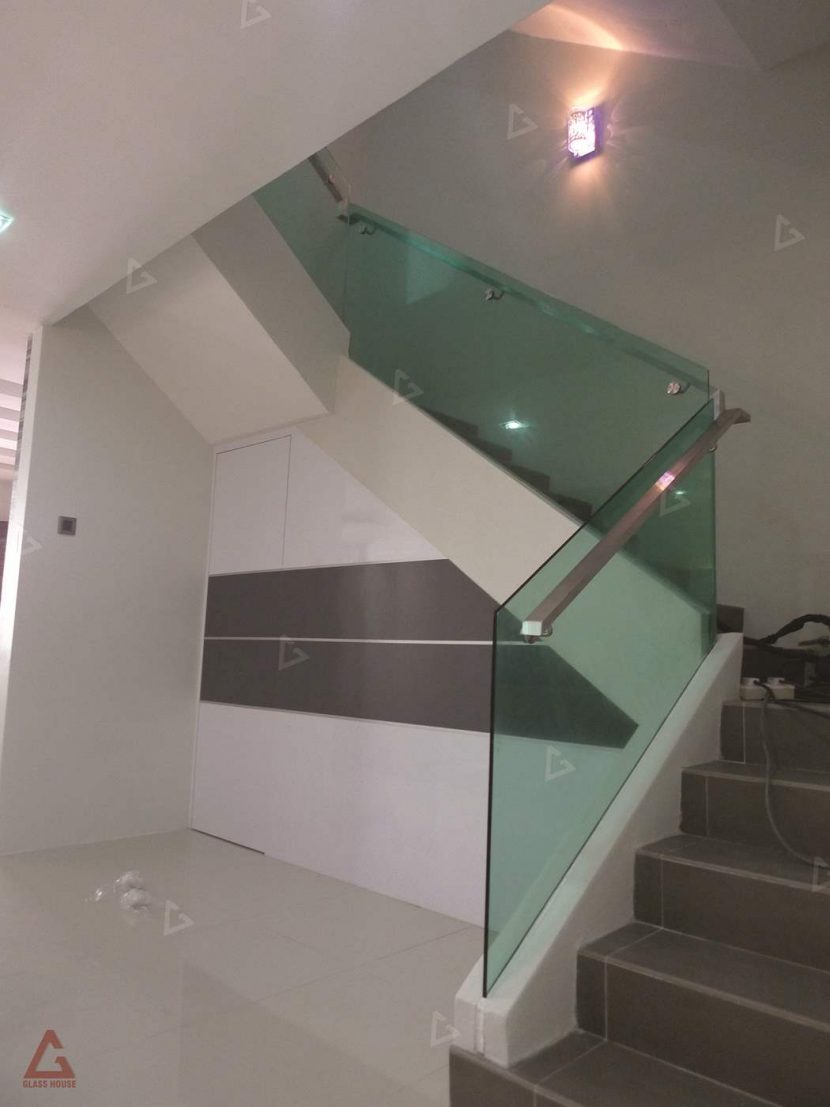 GLASS STAIR HANDRAIL (Frameless Type) - Glass House Design
