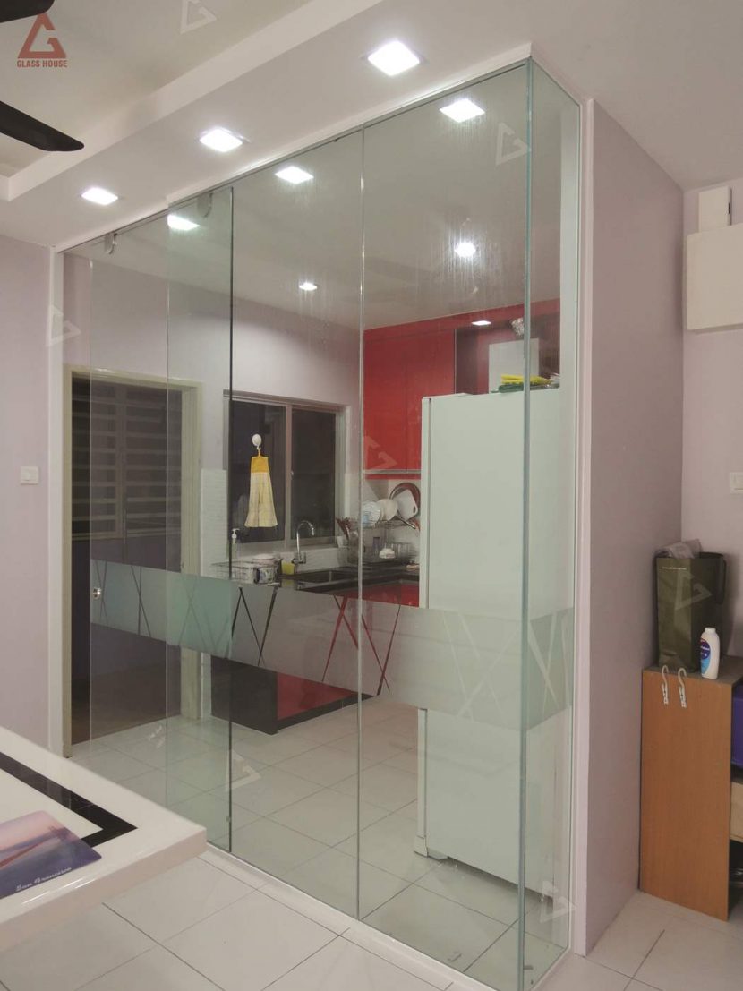 SLIDING DOOR (Frameless Sliding Door) - Glass House Design