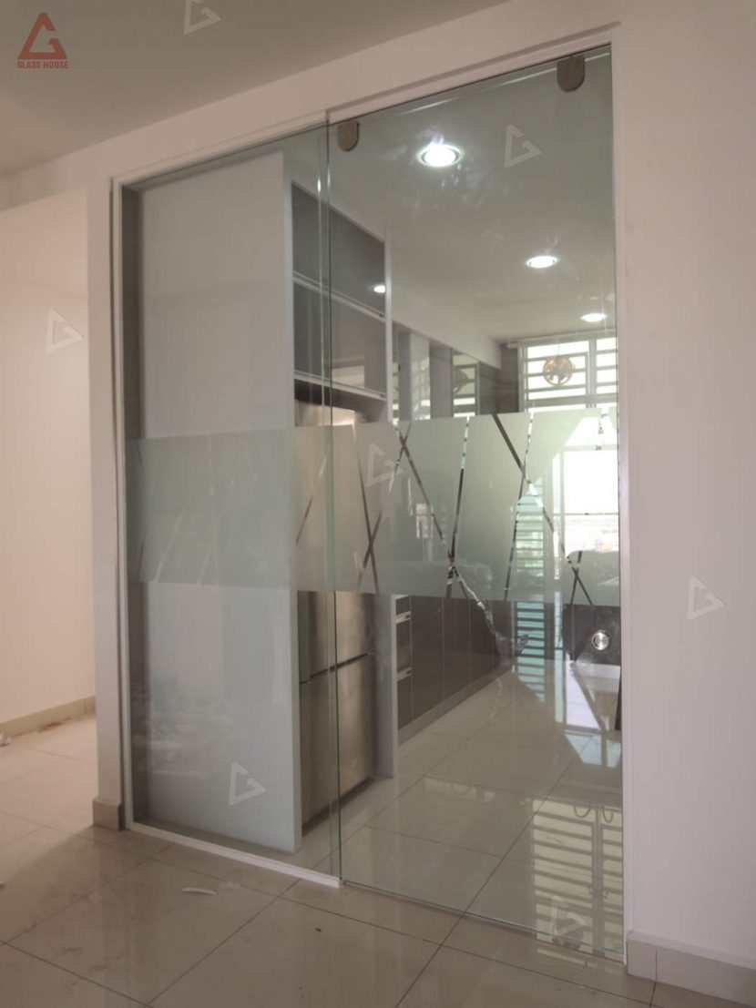SLIDING DOOR (Frameless Sliding Door) - Glass House Design